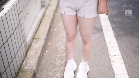 MIDV-157 Newcomer exclusive 19 -year -old AVDEBUT!I want to know myself who did not know ...