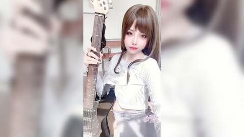 [Cosplay] Byoru - Hitomio16 Guitar sister | Xasiat