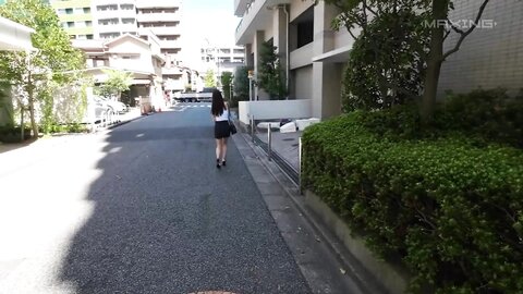 MXGS-827 [Uncensored] Salesgirl Of Beer Turtle Imada × White Coat Snow ...